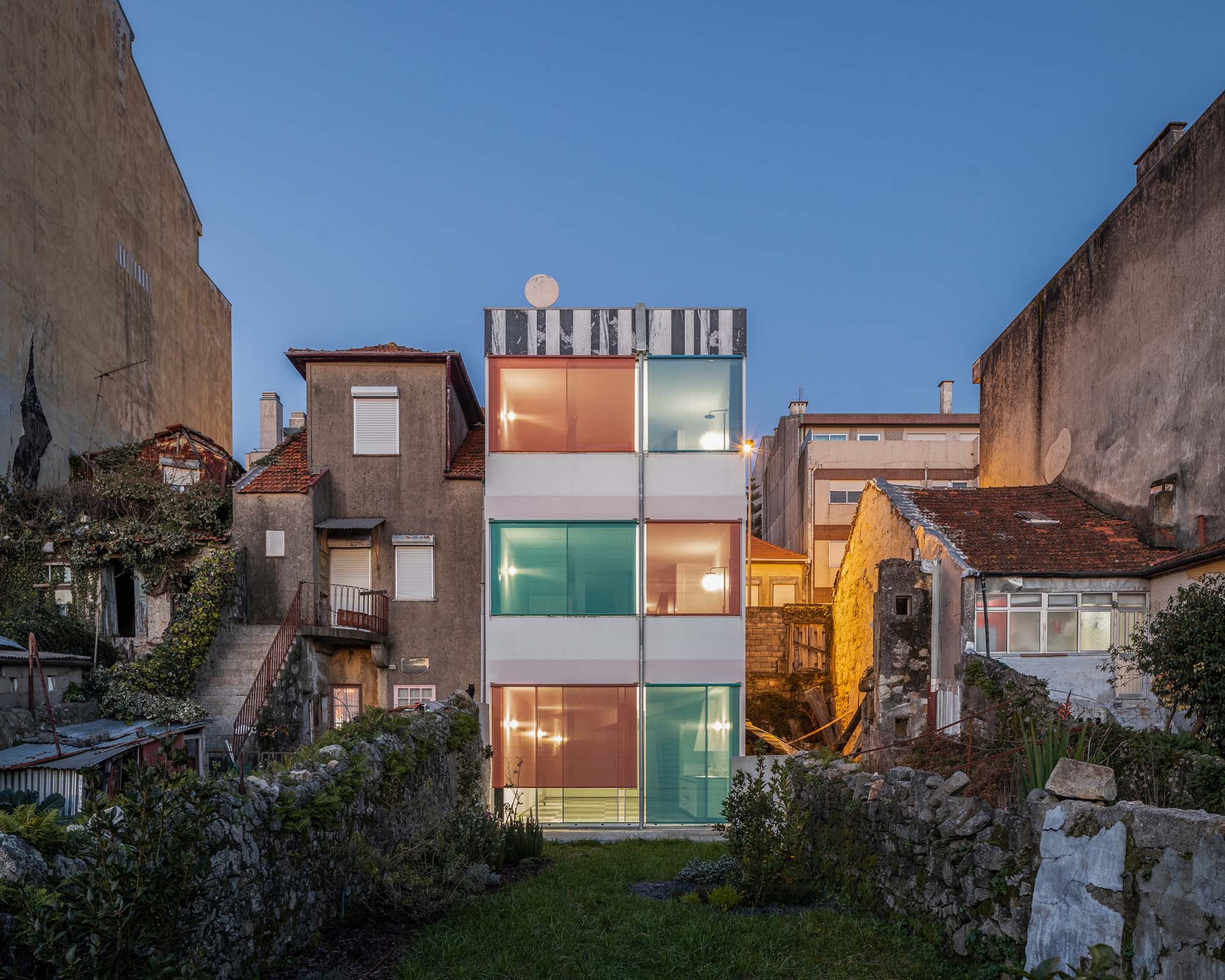 Casa suspendida - Arquine